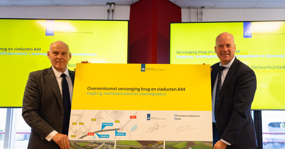 Rijkswaterstaat, Van Hattum en Blankevoort en KWS ondertekenen contract ...